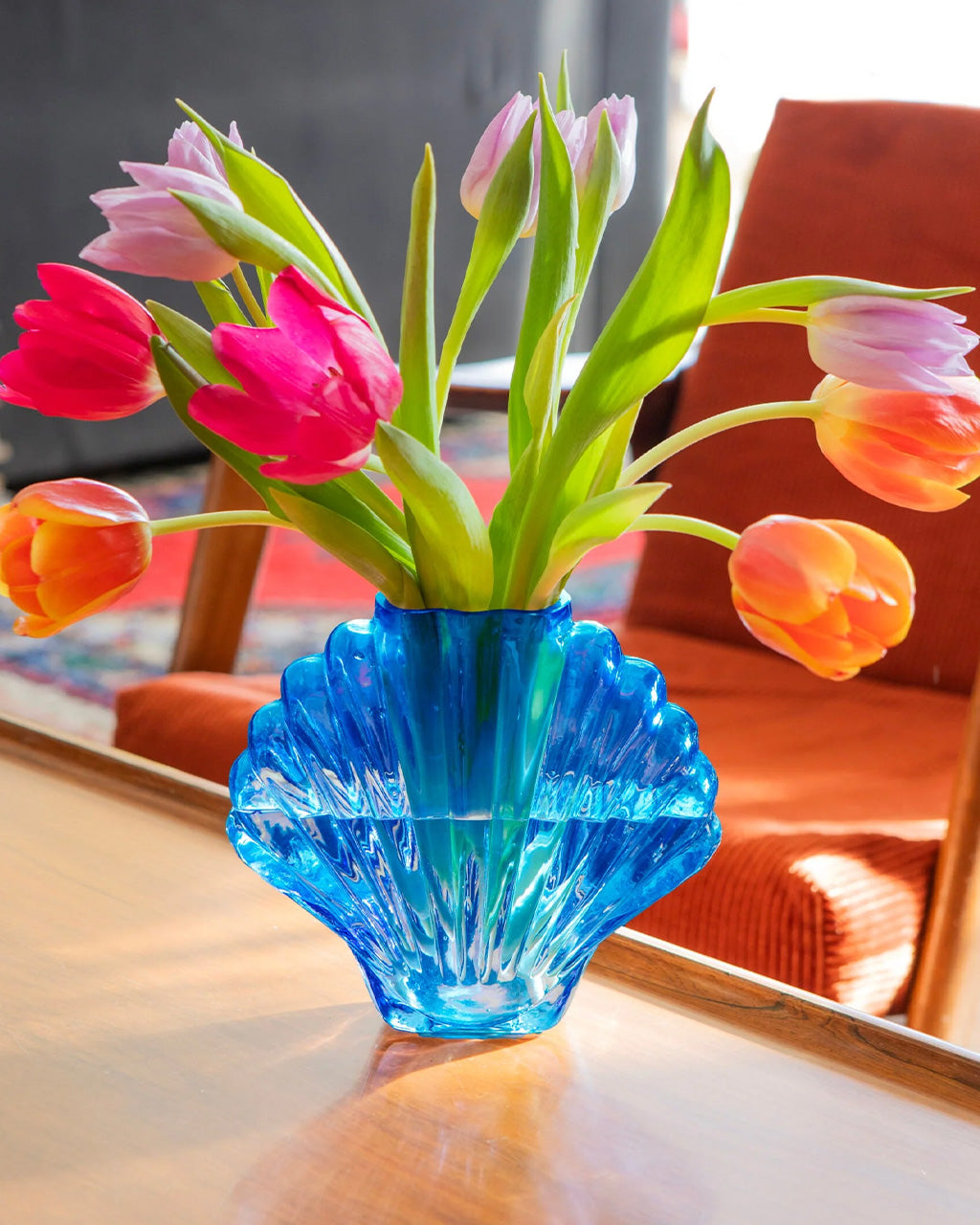 Cobalt Blue Glass Seashell Vase – ban.do