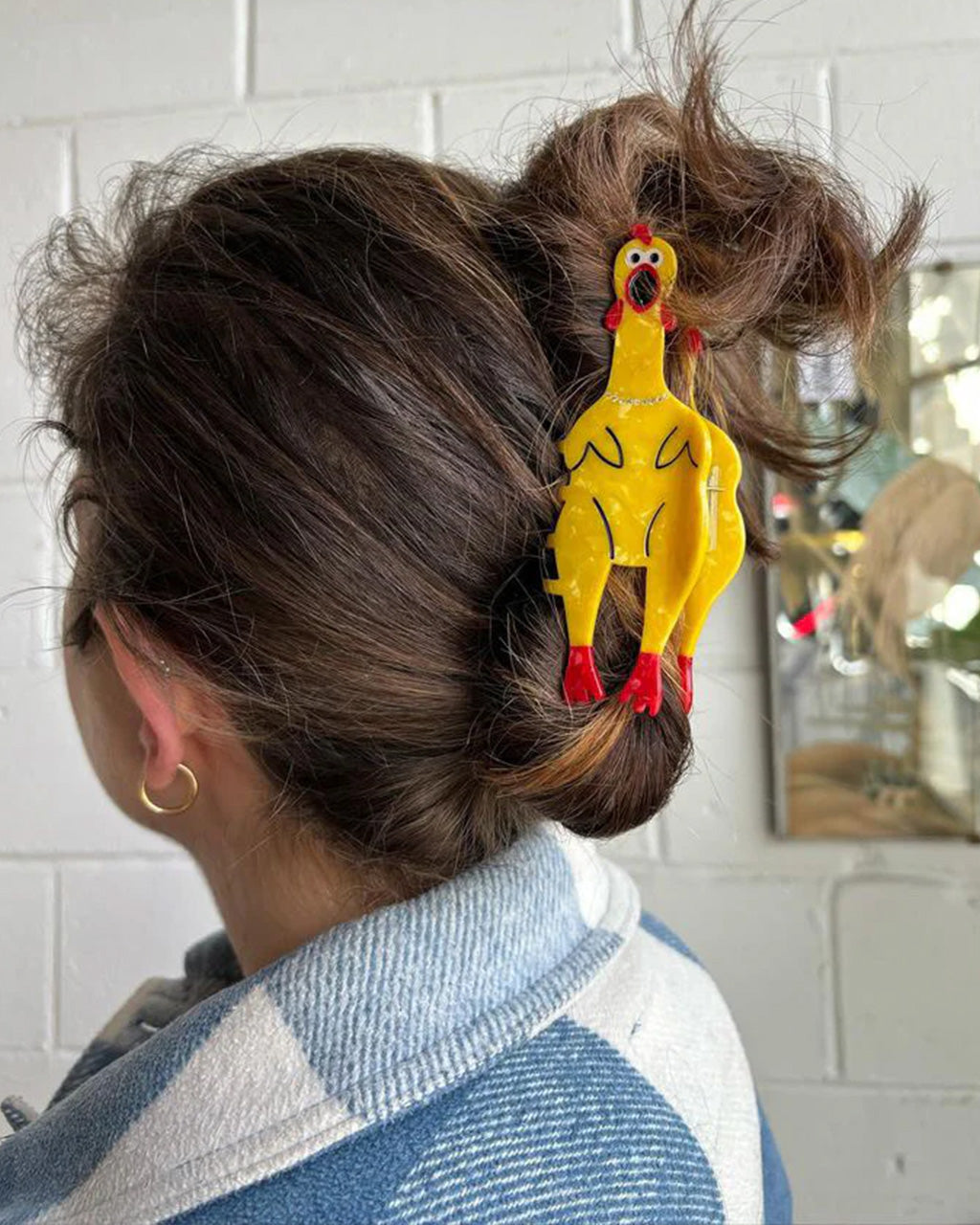 Rubber Chicken Hair Claw – ban.do