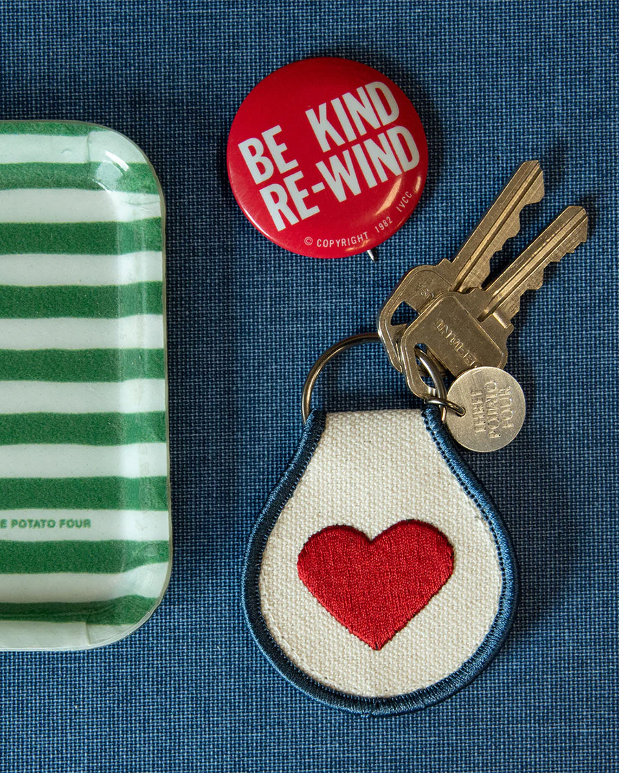 Classic Heart Patch Keychain – ban.do