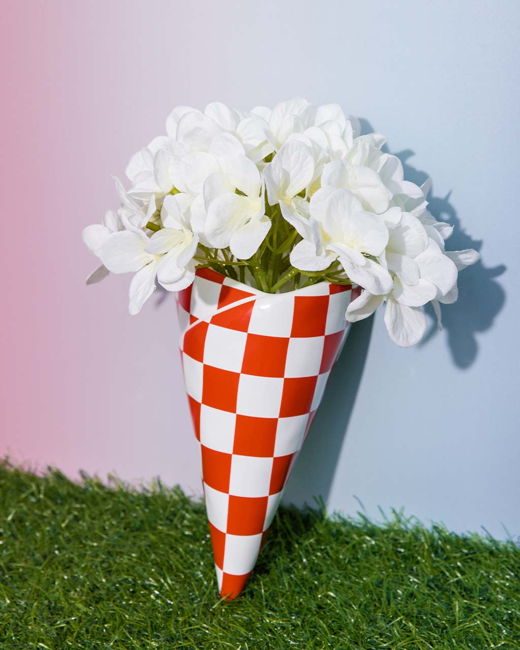 Checker Bag Wall Vase – ban.do