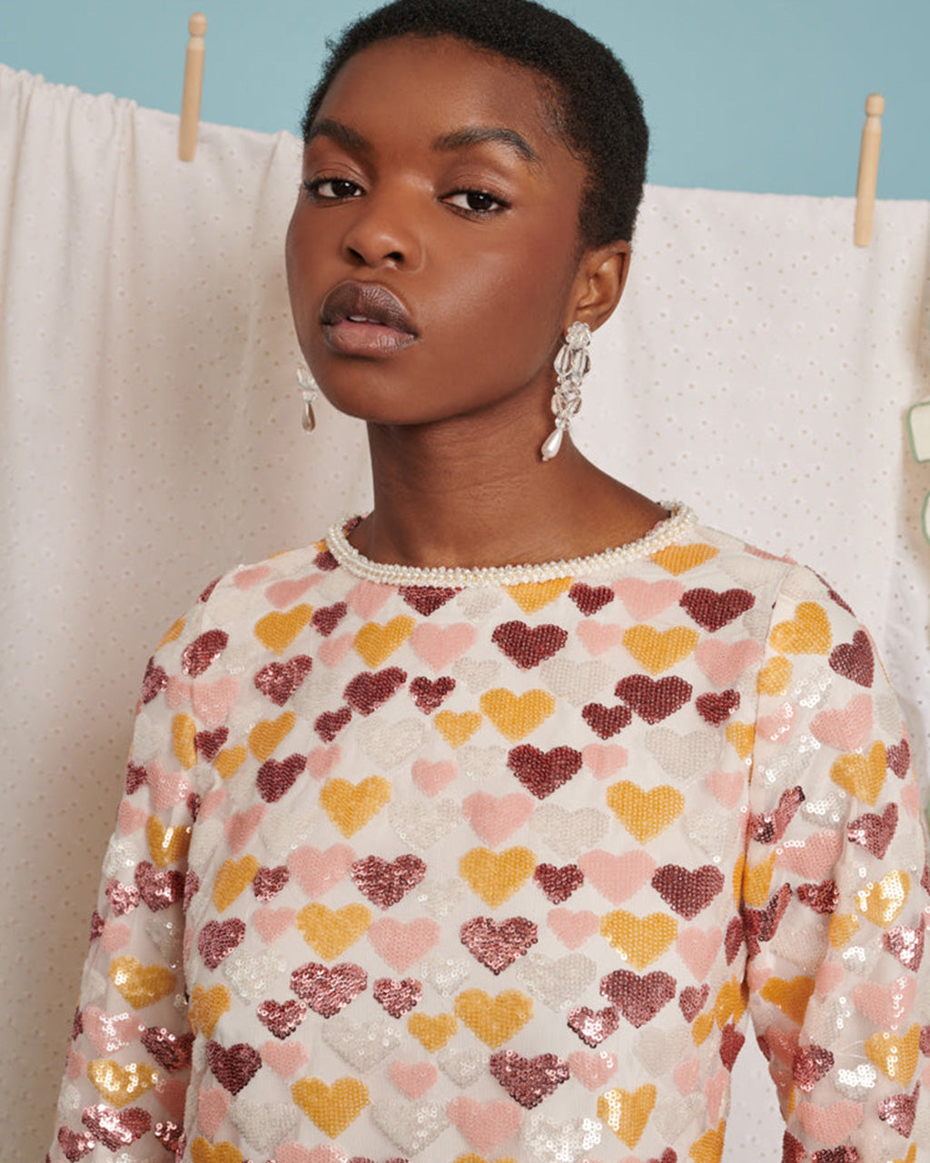 DREAM Manners Heart Sequin Dress – ban.do